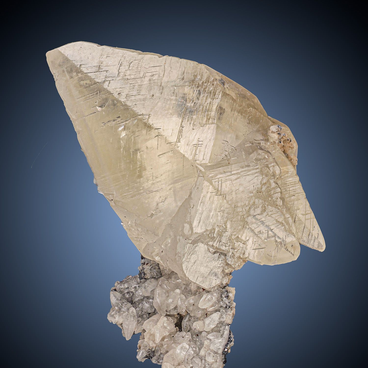 Wendel-Minerals | Item: 2381 - Calcite-Sweetwater Mine | Ellington ...