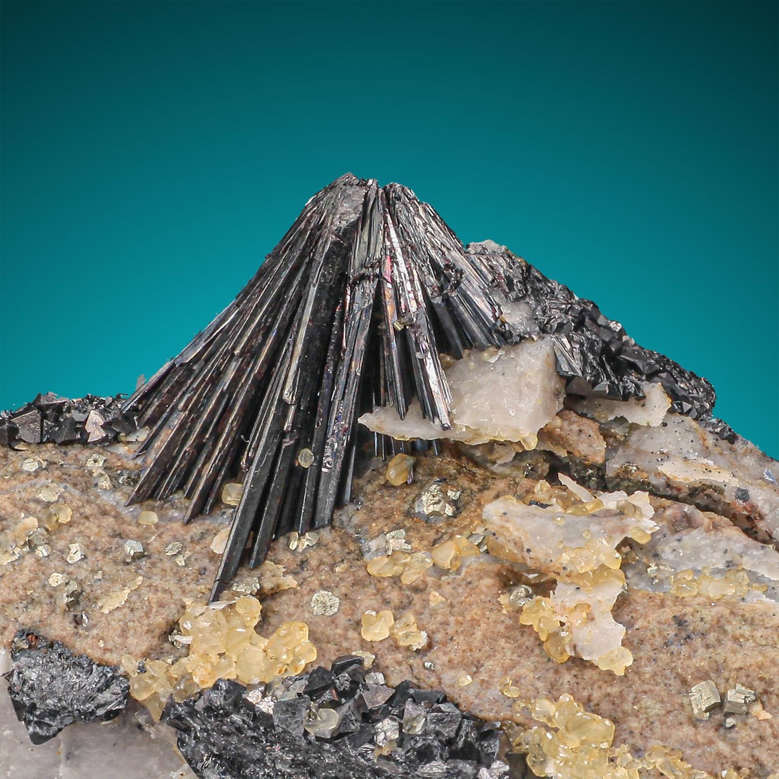 Wendel-Minerals | Item: 2528 - Kermesite-Globe and Phoenix Mine ...