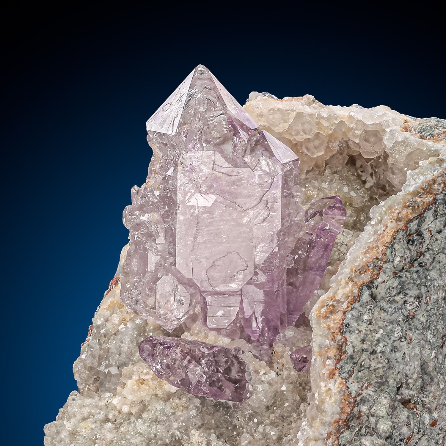 Wendel-Minerals | Item: 2787 - Amethyst-Capurru Quarry | Osilo ...