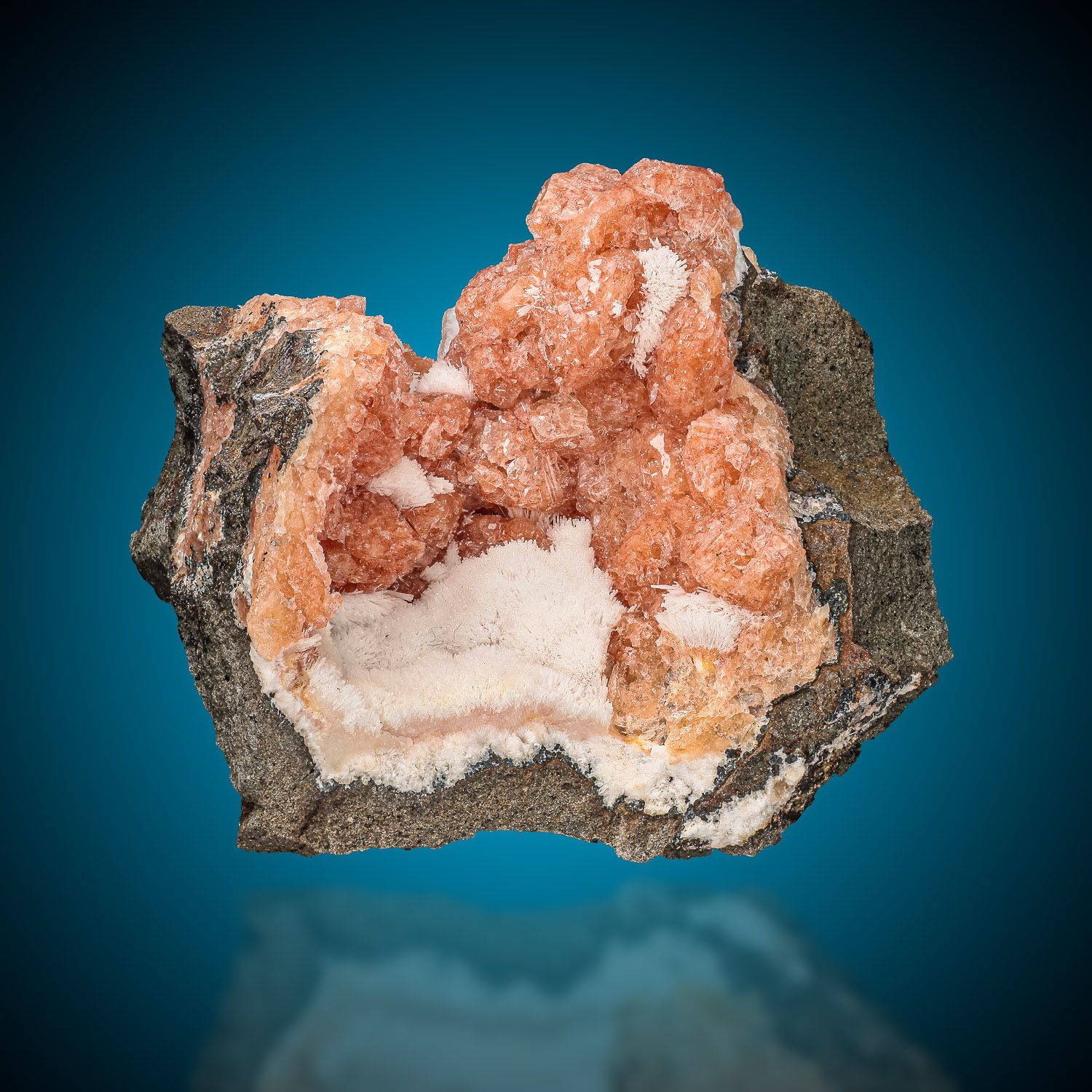 Wendel-Minerals | Item: 2807 - Gmelinite-Na-Cairns Bay | Flinders ...