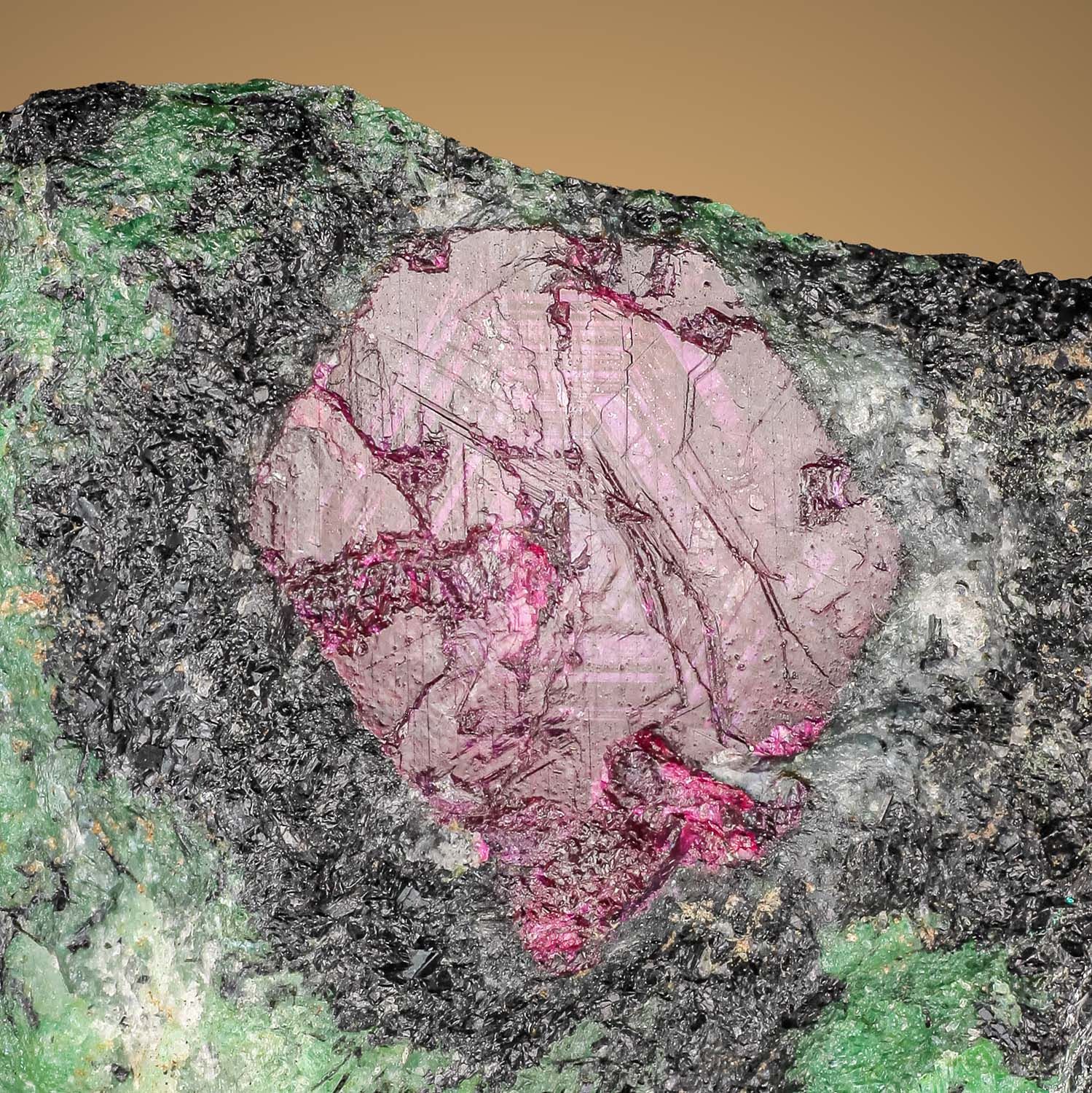 Wendel-Minerals | Item: 2820 - Ruby-Mundarara Mine | Longido District ...