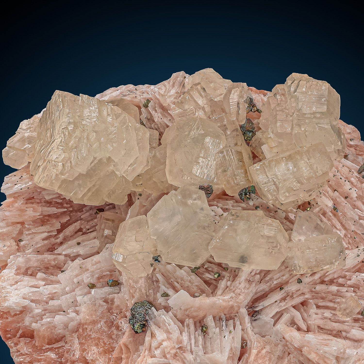 Wendel-Minerals | Item: 542 - Strontianite-Dreislar | Medebach ...