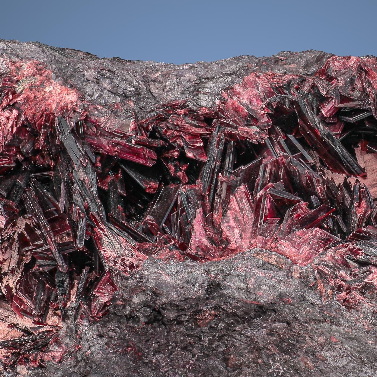 Wendel-Minerals | Item: 803 - Erythrite-Aghbar Mine | Bou Azzer ...