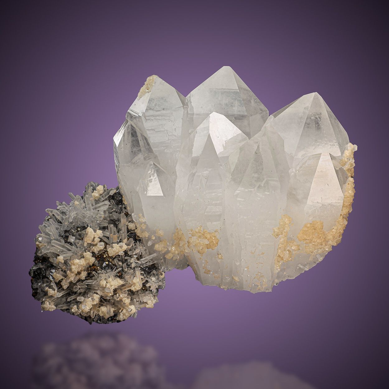 Wendel-Minerals | Item: 868 - Quartz-Cavnic Mine (Kapnikbánya) | Cavnic ...