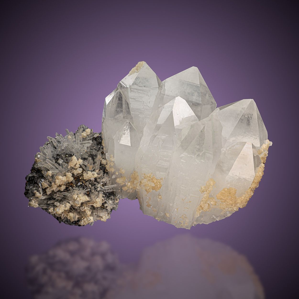 Wendel-Minerals | Item: 868 - Quartz-Cavnic Mine (Kapnikbánya) | Cavnic ...