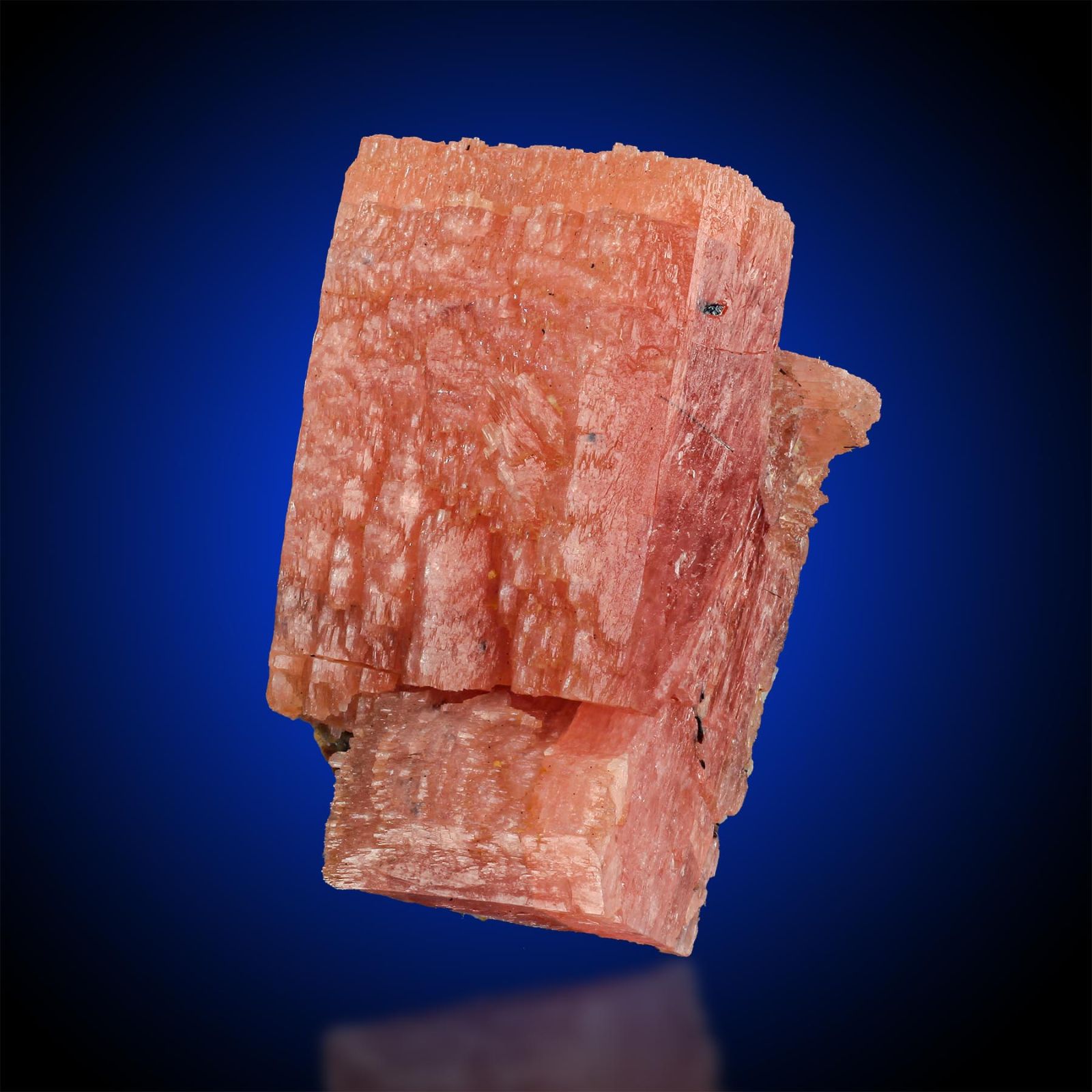 Wendel-Minerals | Item: 1783 - Serandite-Poudrette Quarry | Mont Saint ...