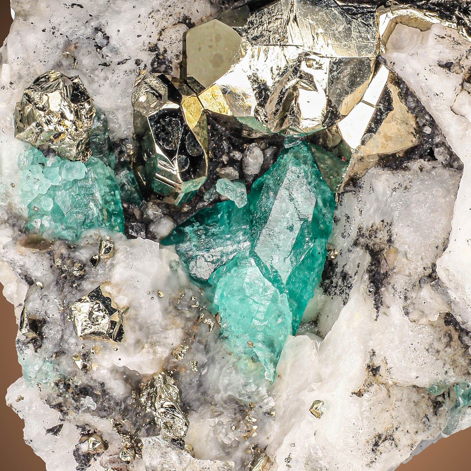 Wendel-Minerals | Item: 1806 - Emerald-Muzo Mine | Muzo Mun. | Chivor ...