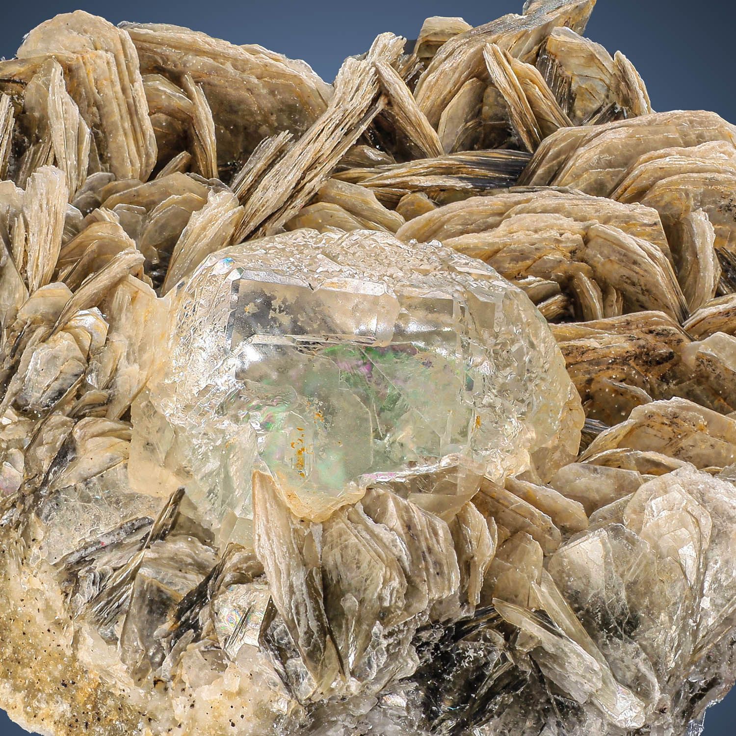 Wendel-Minerals | Item: 1925 - Fluorite-Chumar Bakhoor | Hunza Valley ...