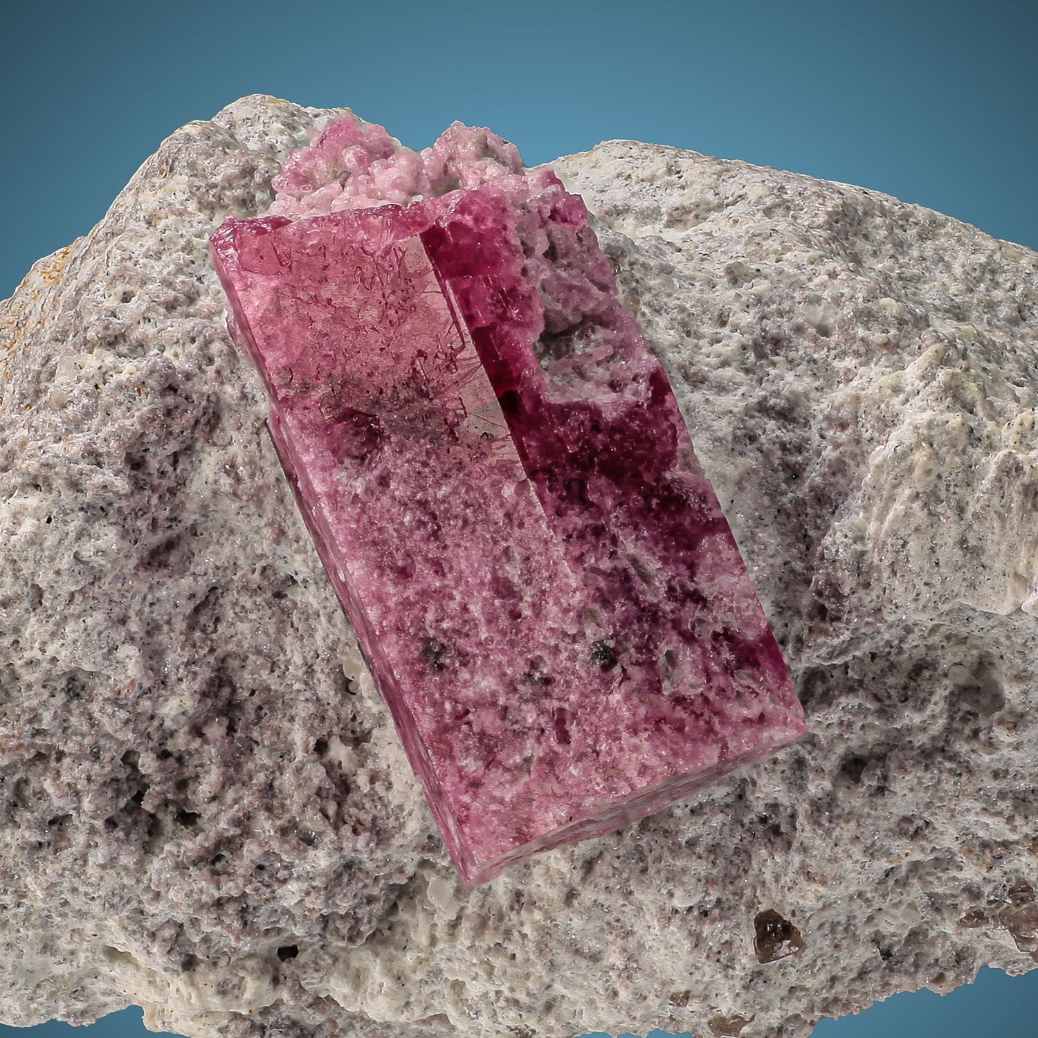 Wendel-Minerals | Item: 2157 - Beryl-Ruby Violet Claims | Thomas Range ...
