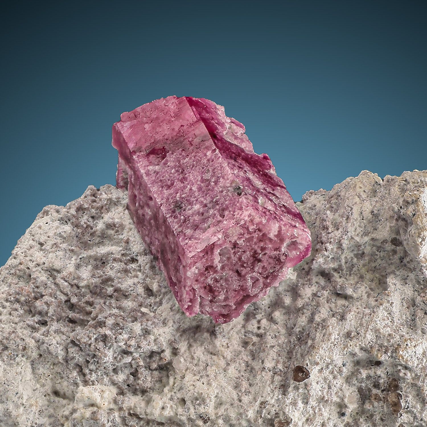 Wendel-Minerals | Item: 2157 - Beryl-Ruby Violet Claims | Thomas Range ...