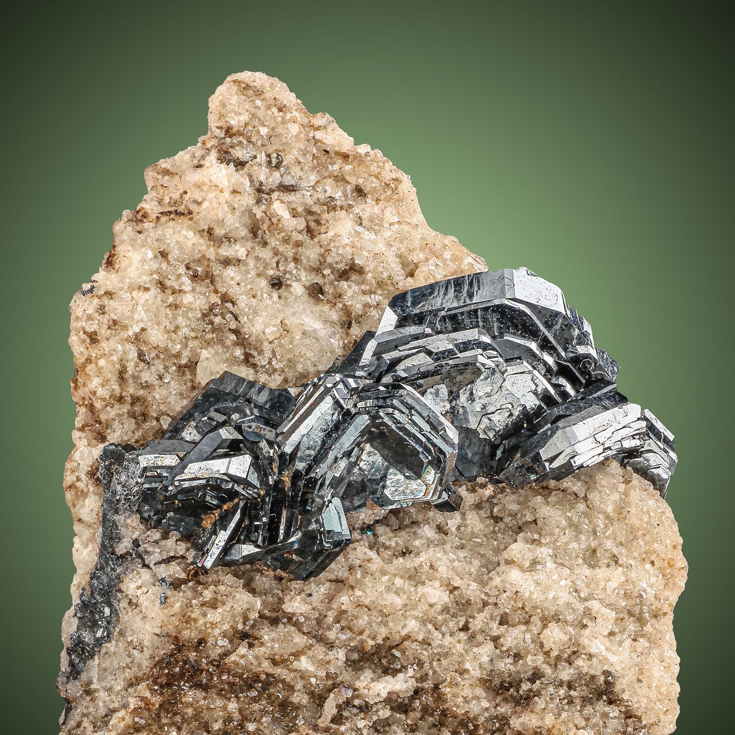 Wendel-Minerals | Item: 4602 - Hematite-Kriegalp | Binntal | Goms ...