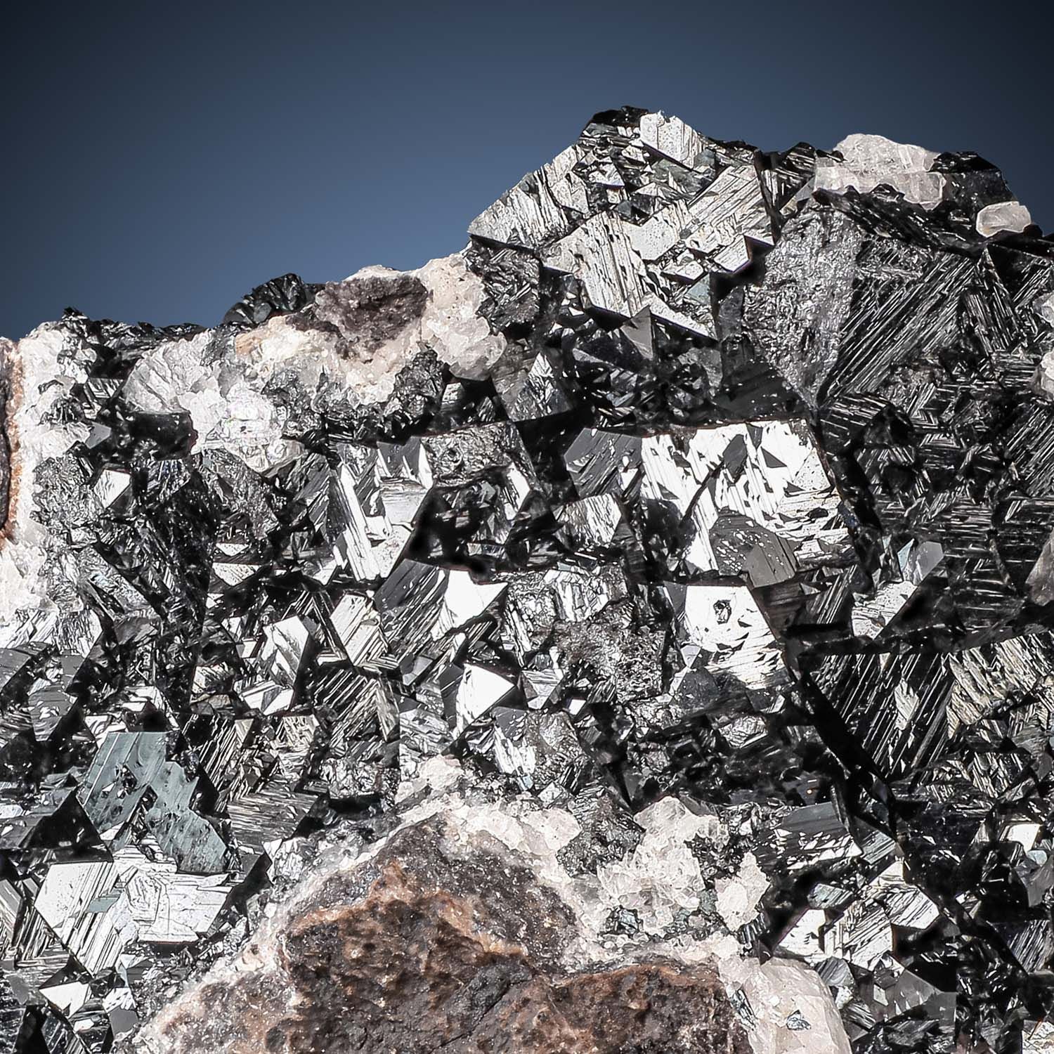 Wendel-Minerals | Item: 4545 - Hausmannite-N´Chwaning II Mine | Kuruman ...