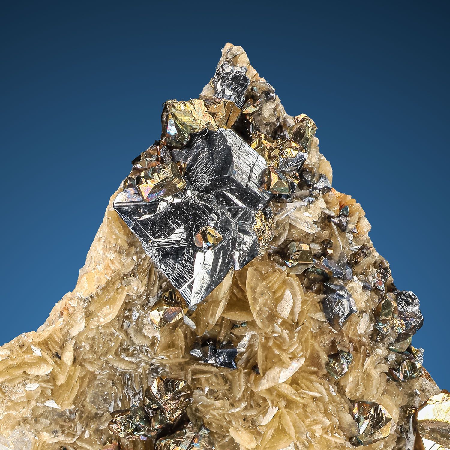 Wendel-Minerals | Item: 4866 - Bournonite-Georg Mine | Willroth ...