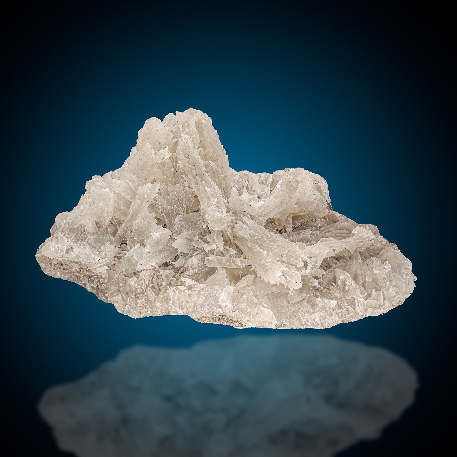 Wendel-Minerals | Item: 4761 - Strontianite-Mathilde Mine | Ascheberg ...