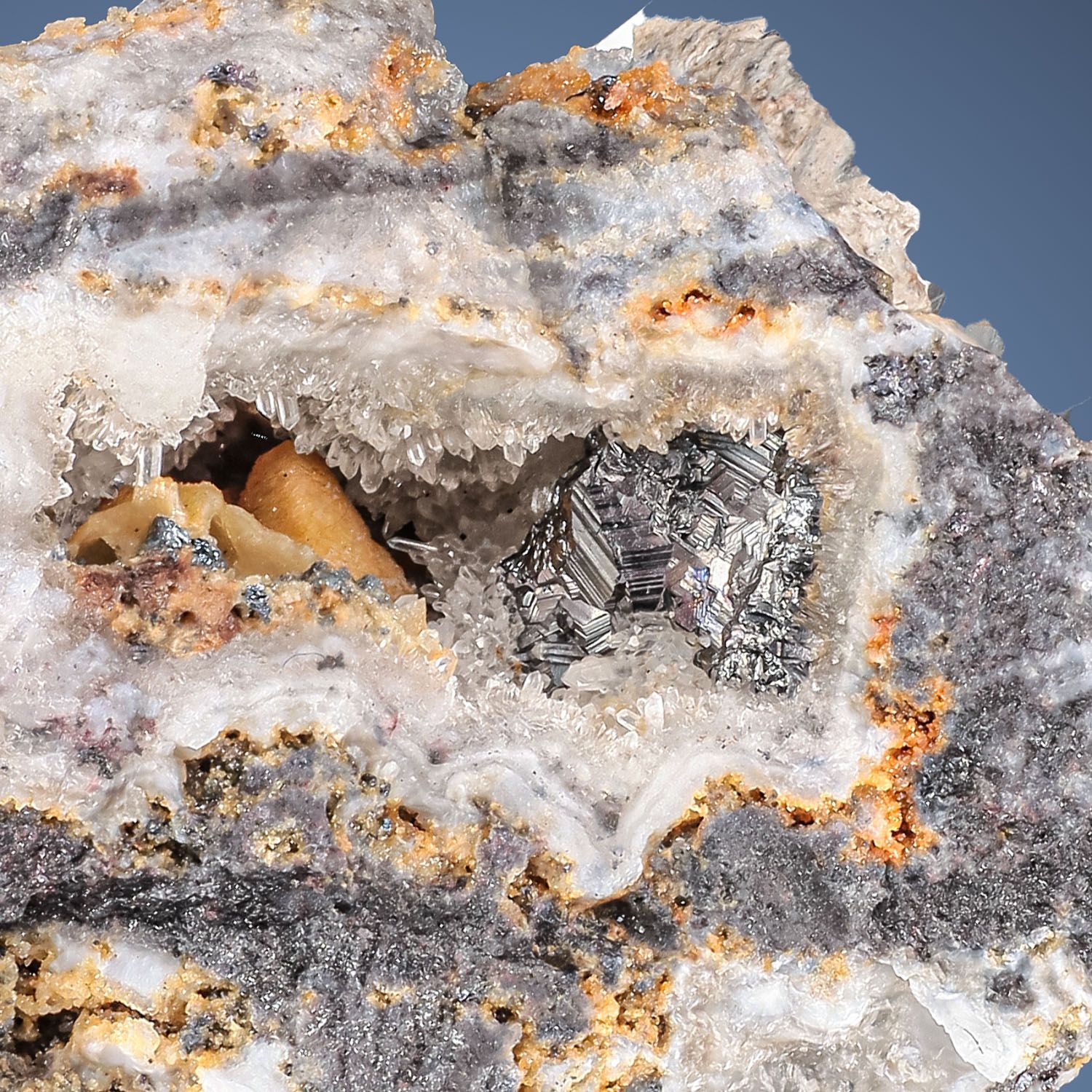 Wendel-Minerals | Item: 4941 - Polybasite-San Luis Mine | Fresnillo ...