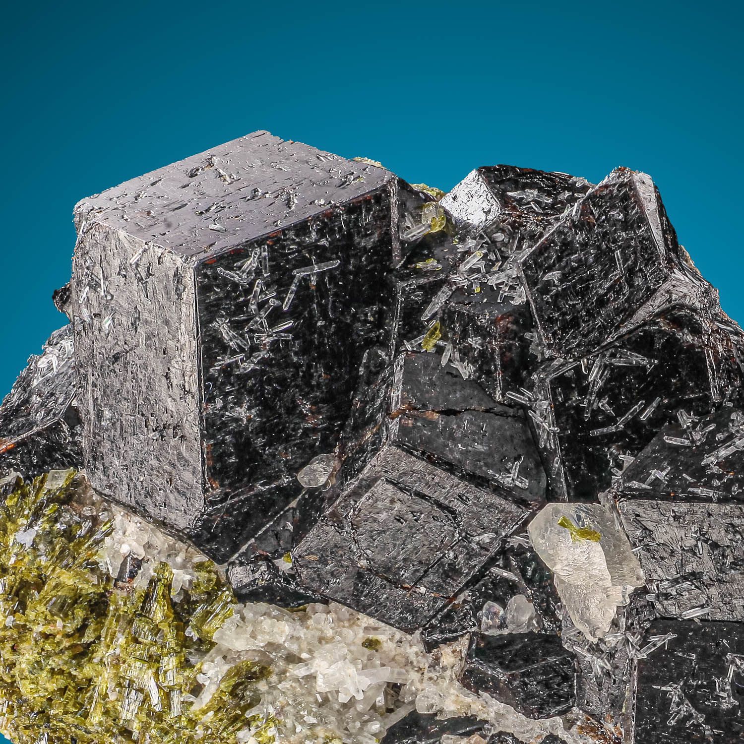 Wendel-Minerals | Item: 2898 - Andradite-Marki Khel | Spin Gar Range ...