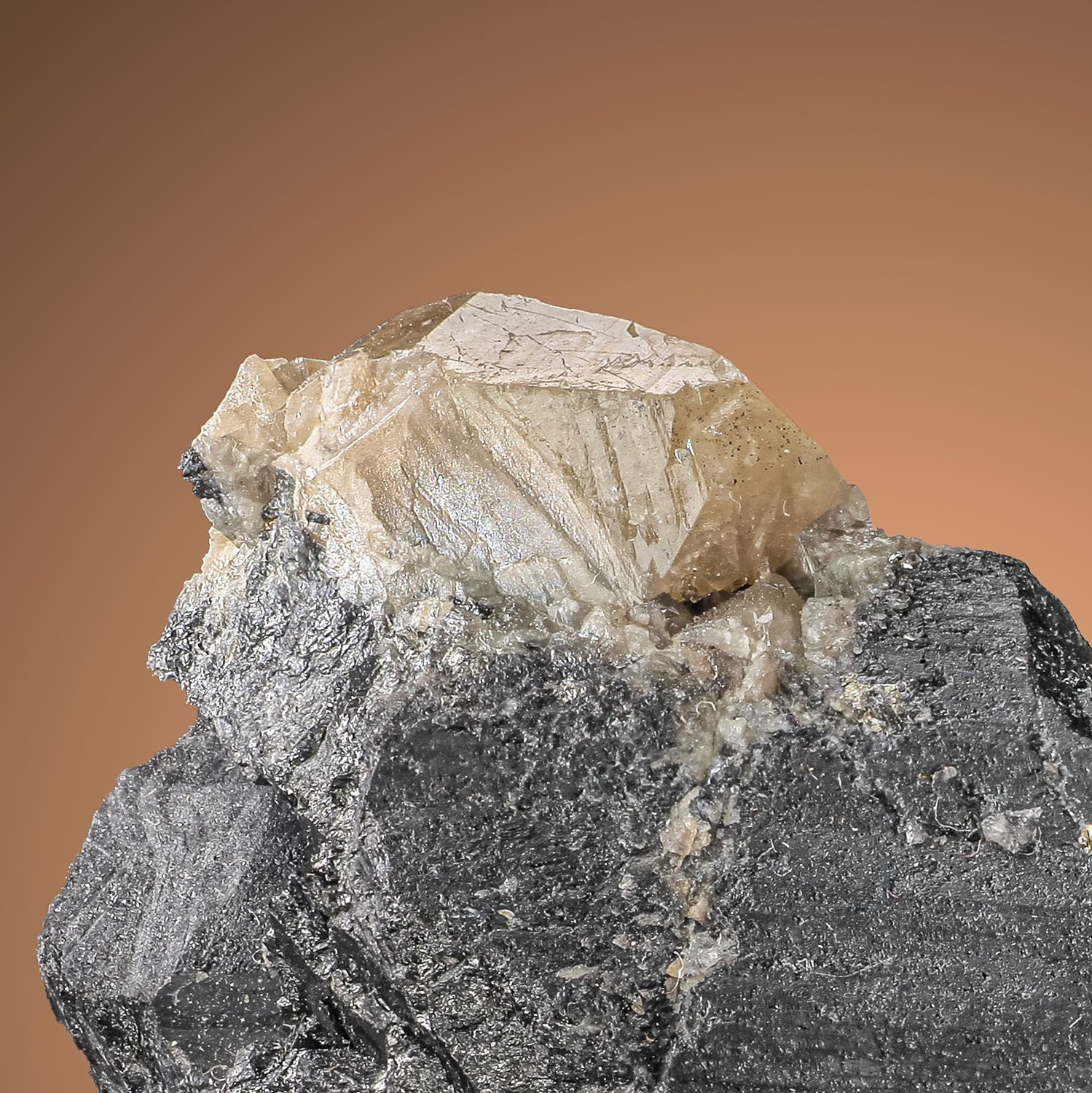 Wendel-Minerals | Item: 3312 - Scheelite-Carrock Mine | Caldbeck Fells ...