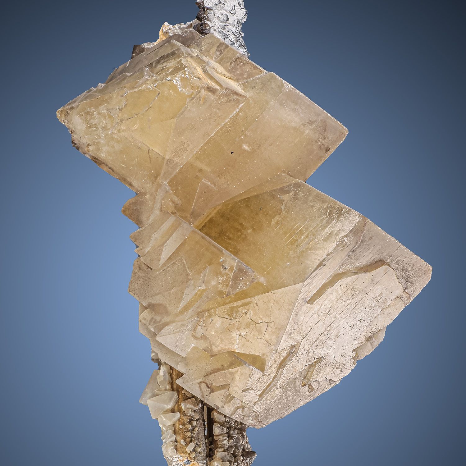 Wendel-Minerals | Item: 3330 - Baryte-Xikuangshan Mine | Lengshuijiang ...