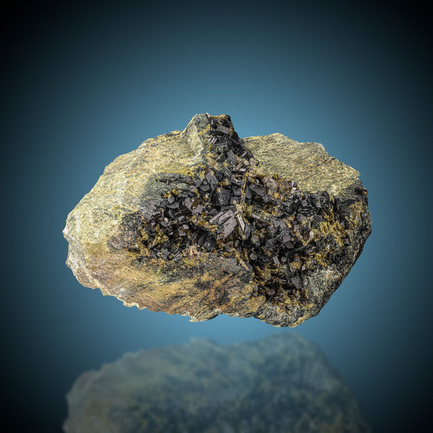 Wendel-Minerals | Item: 3388 - Augite-Krimmler Achental | Hohe Tauern ...