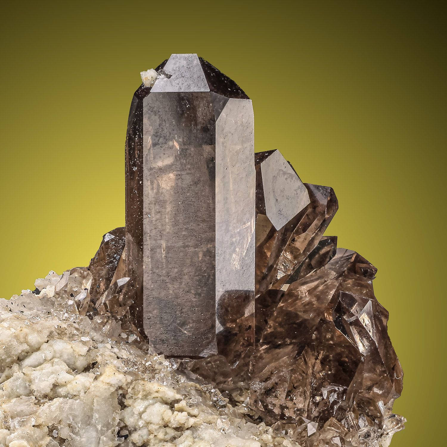 Wendel-Minerals | Item: 3906 - Smoky Quartz-Rufibach Cleft ...