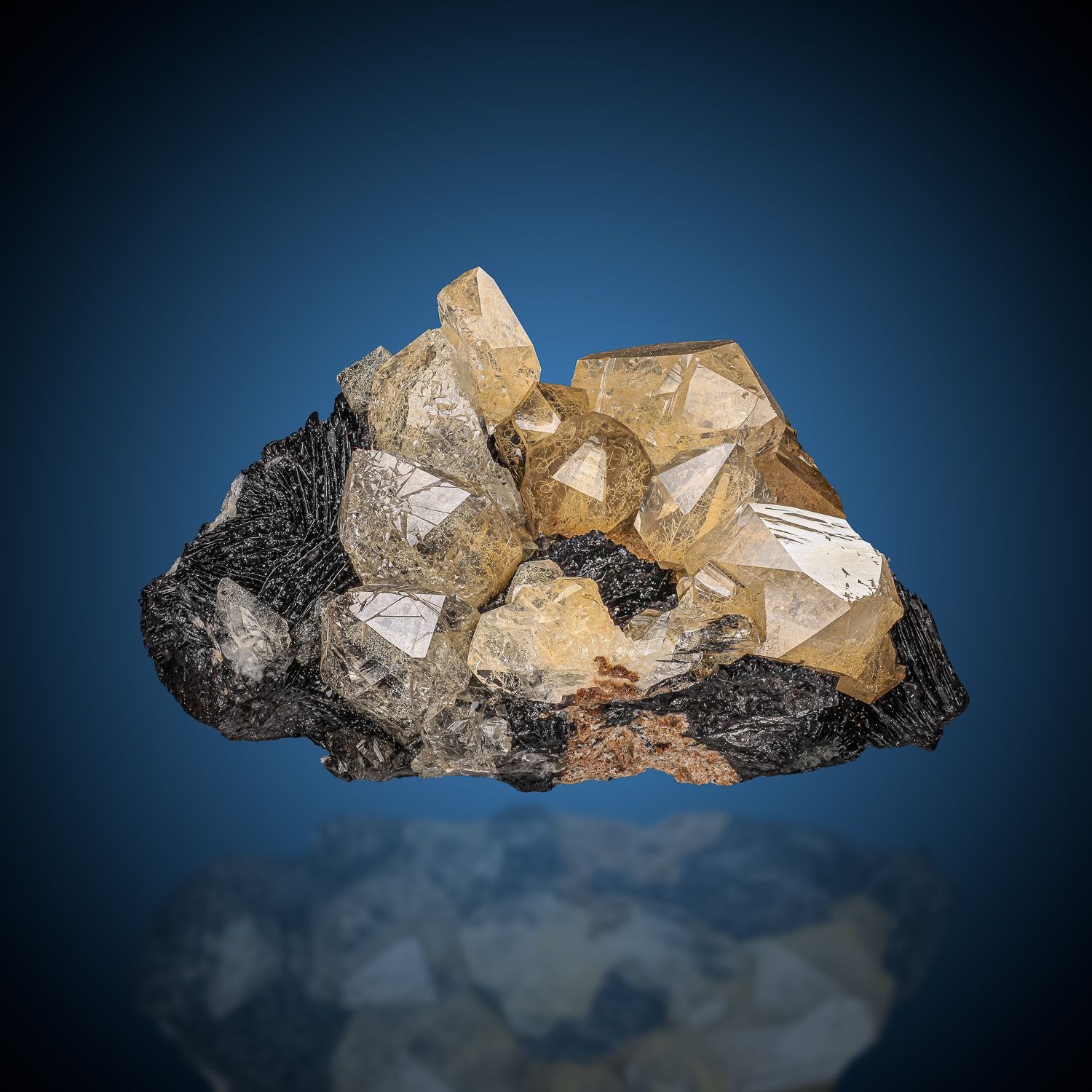 Wendel-Minerals | Item: 5490 - Quartz-Jinlong Hill | Longchuan Co. | Heyuan | Guangdong | China