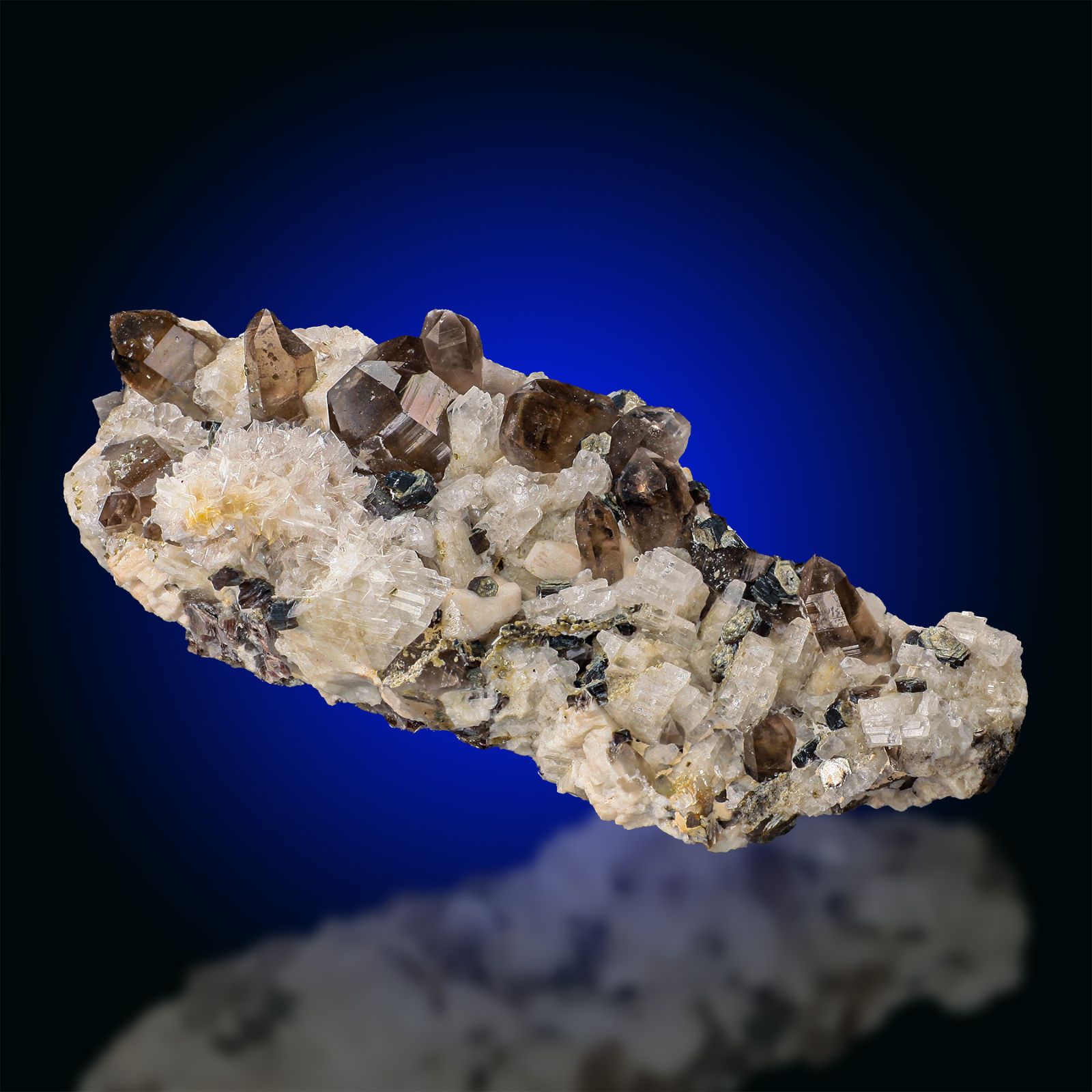 Wendel-Minerals | Item: 5705 - Bertrandite-Grupo Embeiral Quarry ...
