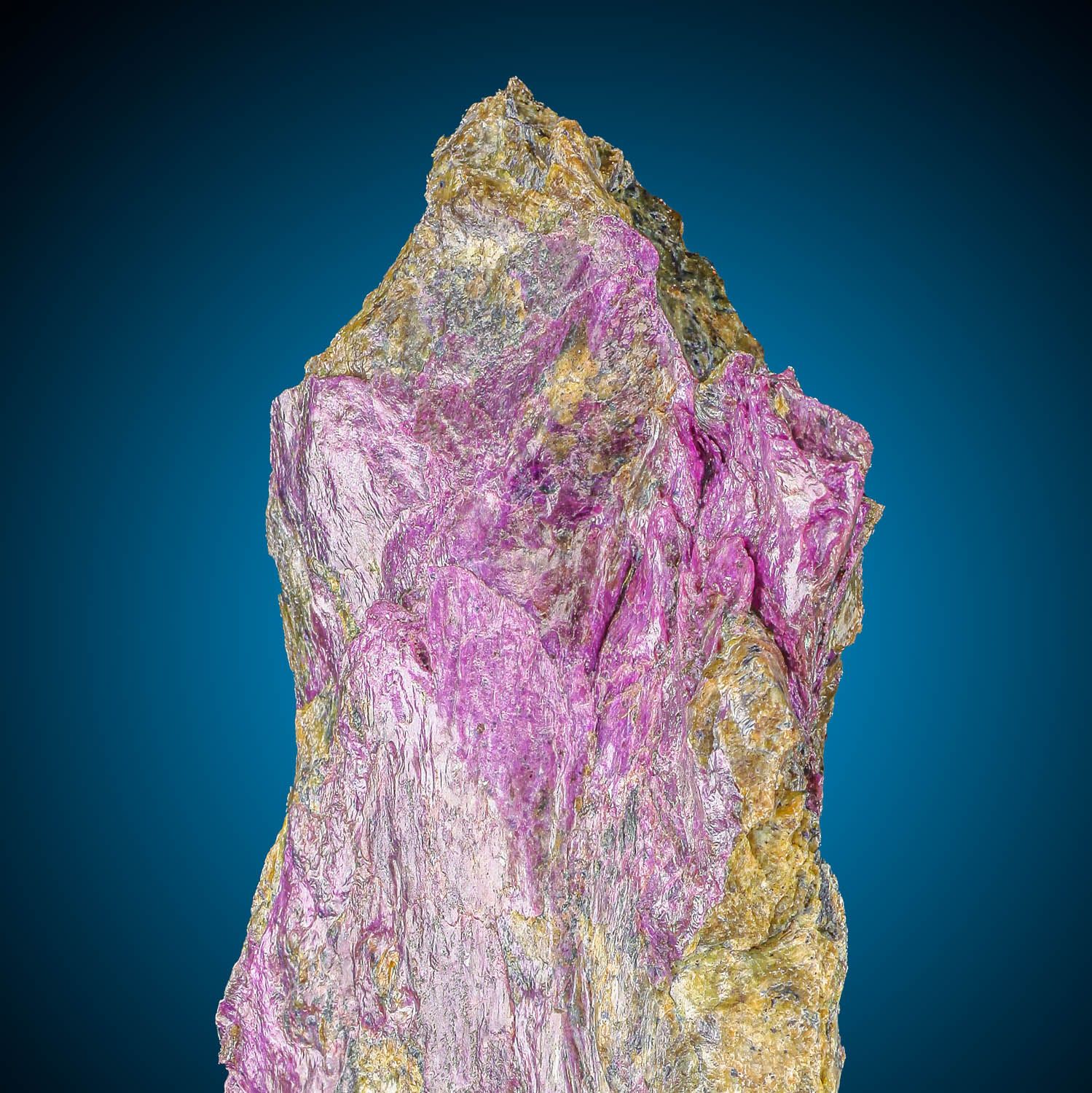 Wendel-Minerals | Item: 6948 - Stichtite- Bou Azzer | Quarzazate | Drâa ...